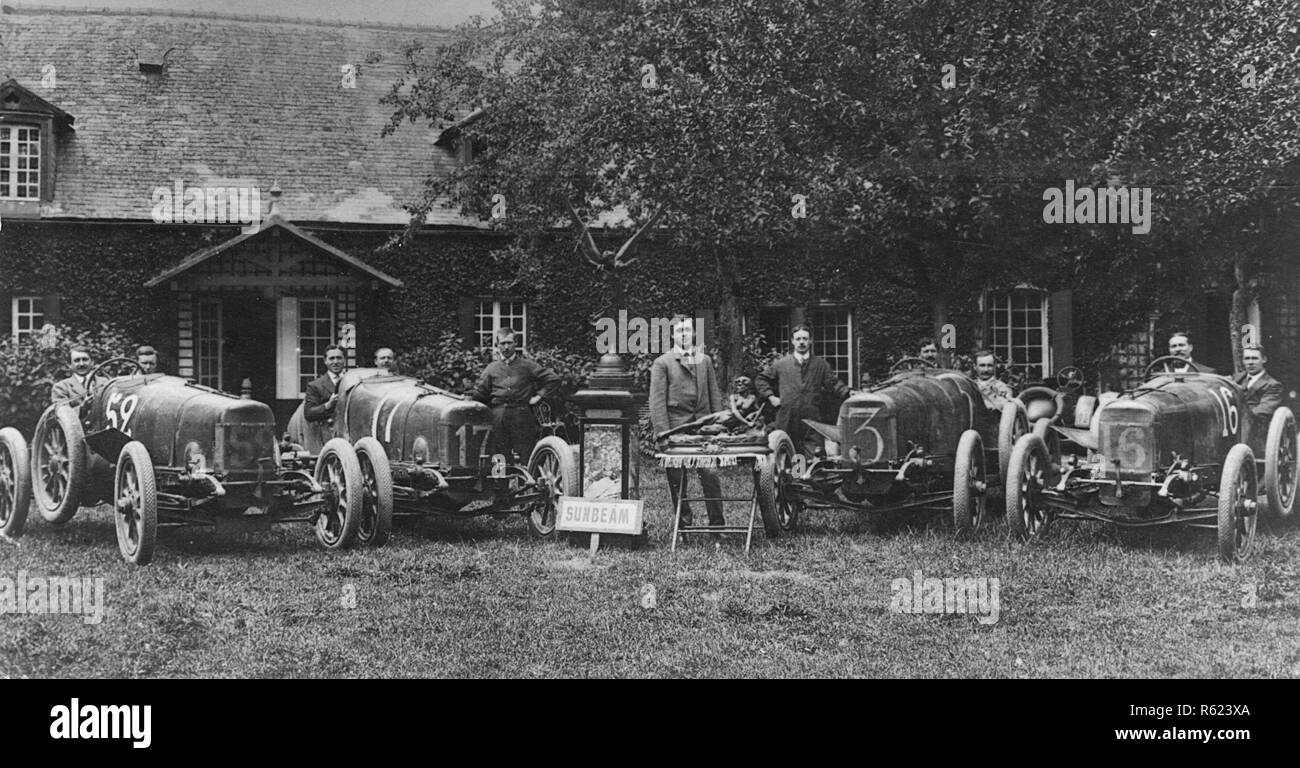 Sunbeam headquarters Black and White Stock Photos & Images - Alamy