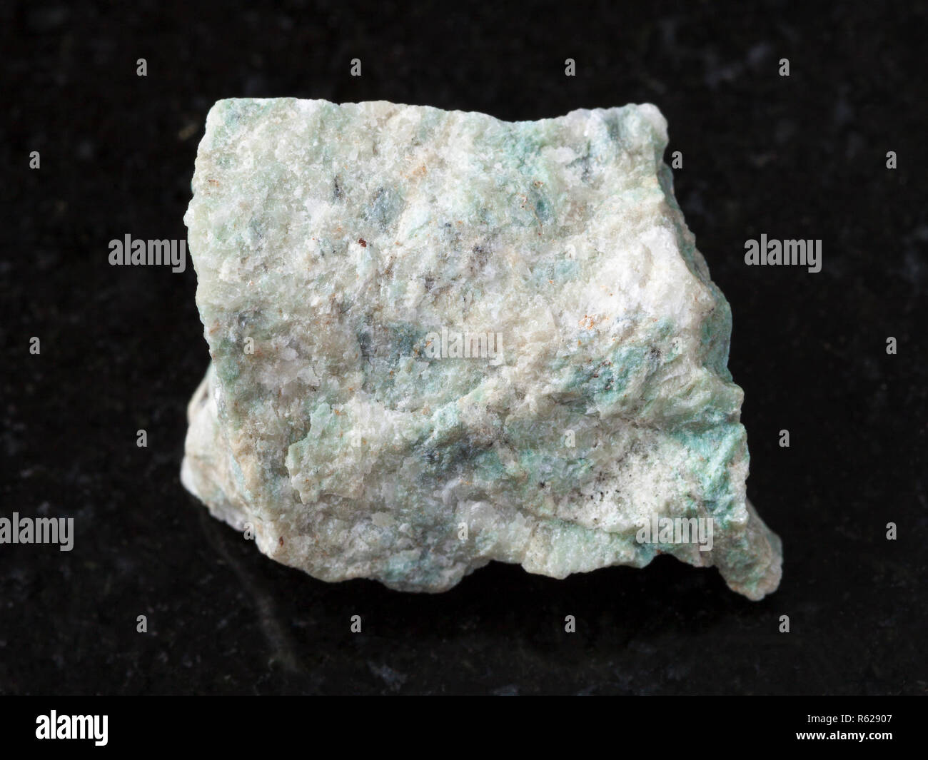 Listwanite hi-res stock photography and images - Alamy