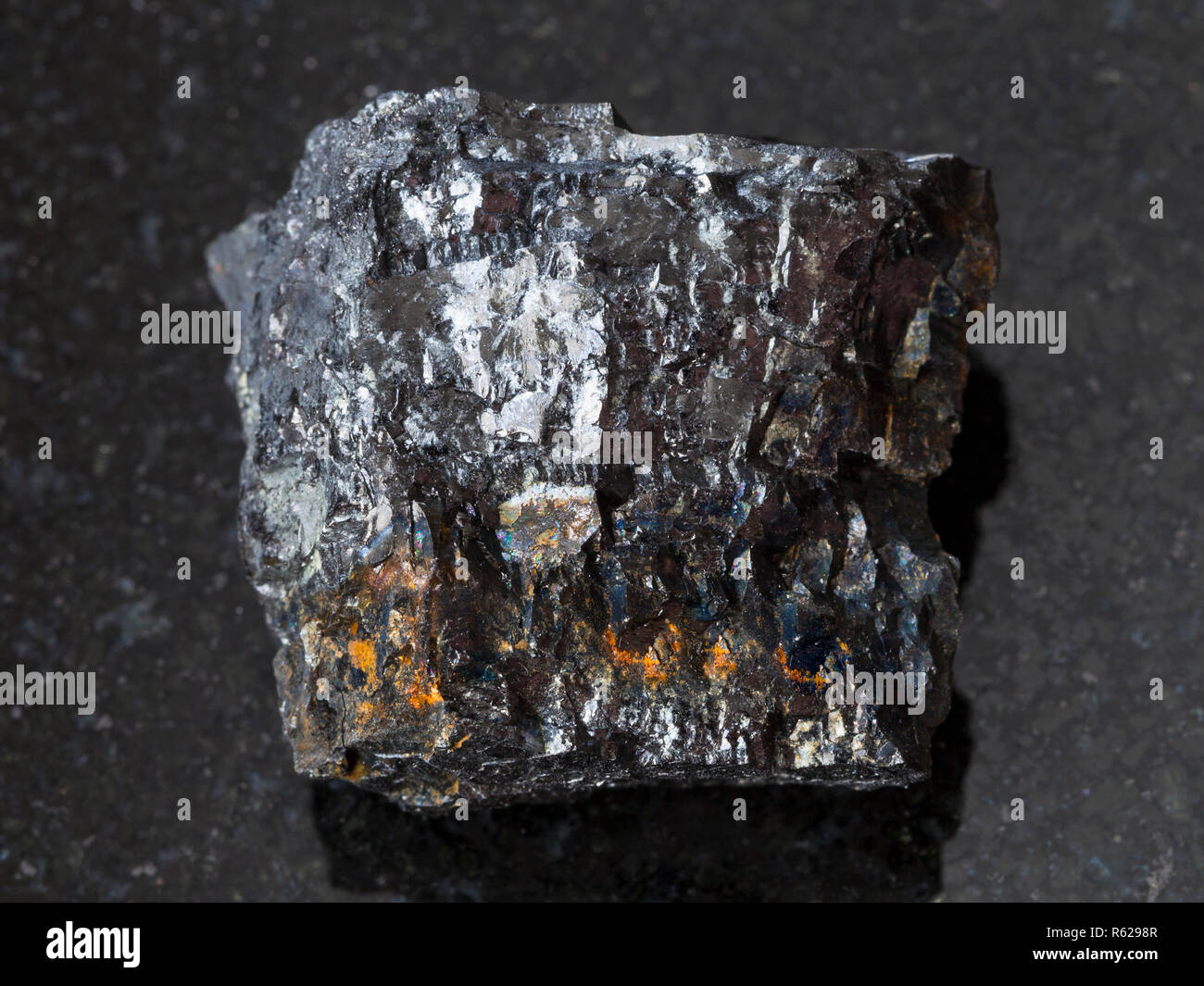 Bituminous coal sedimentary rock hi-res stock photography and images ...