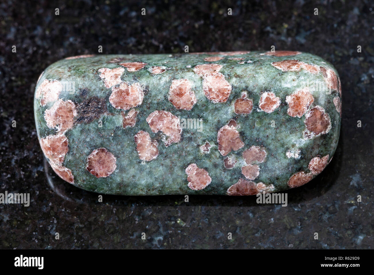 Eclogite Stock Photos & Eclogite Stock Images - Alamy
