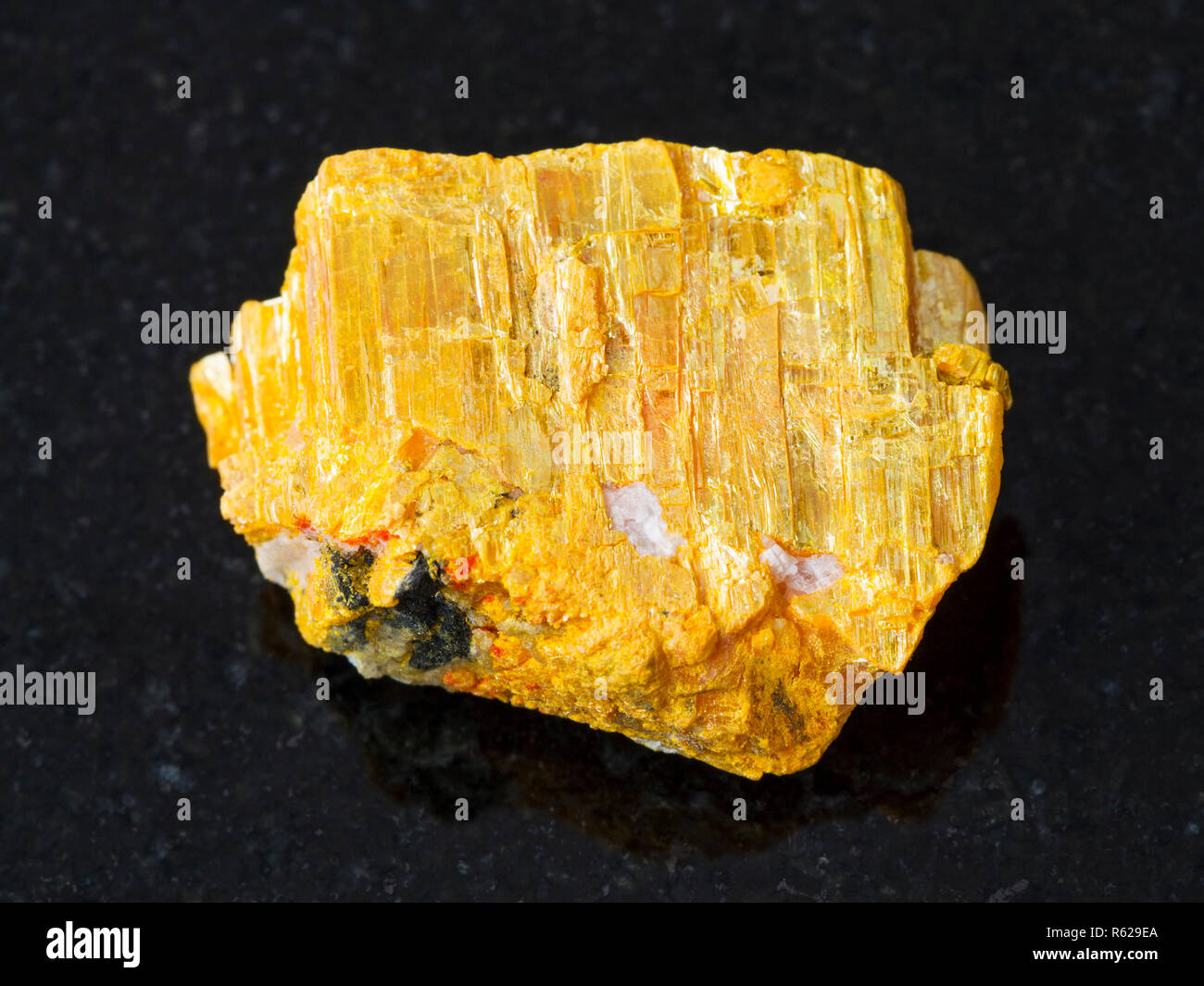 Orpiment stone hi-res stock photography and images - Alamy