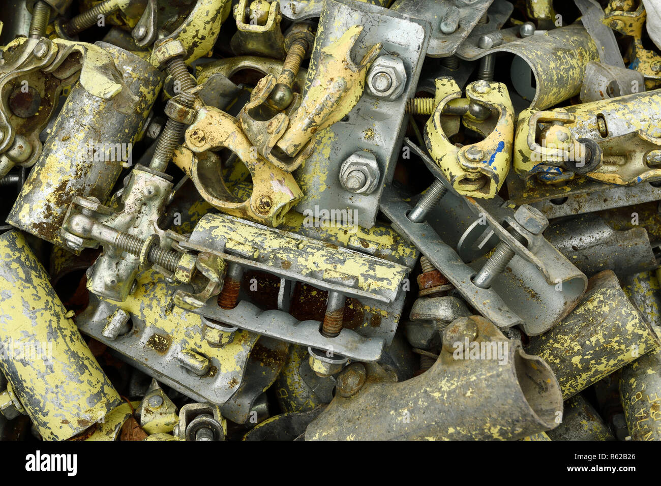 Scaffold clips hi-res stock photography and images - Alamy