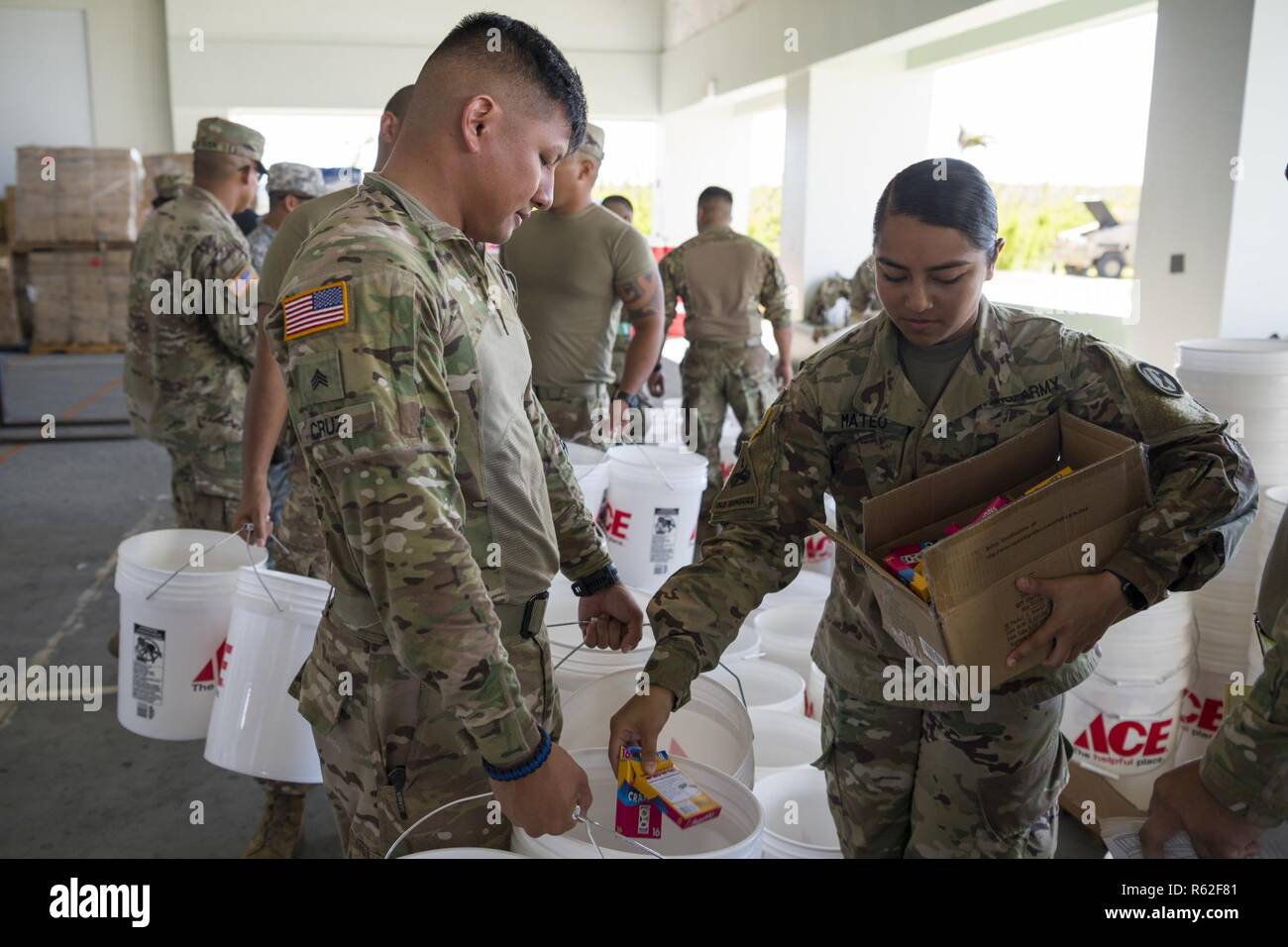 Staff sgt benjamin cross hi-res stock photography and images - Alamy
