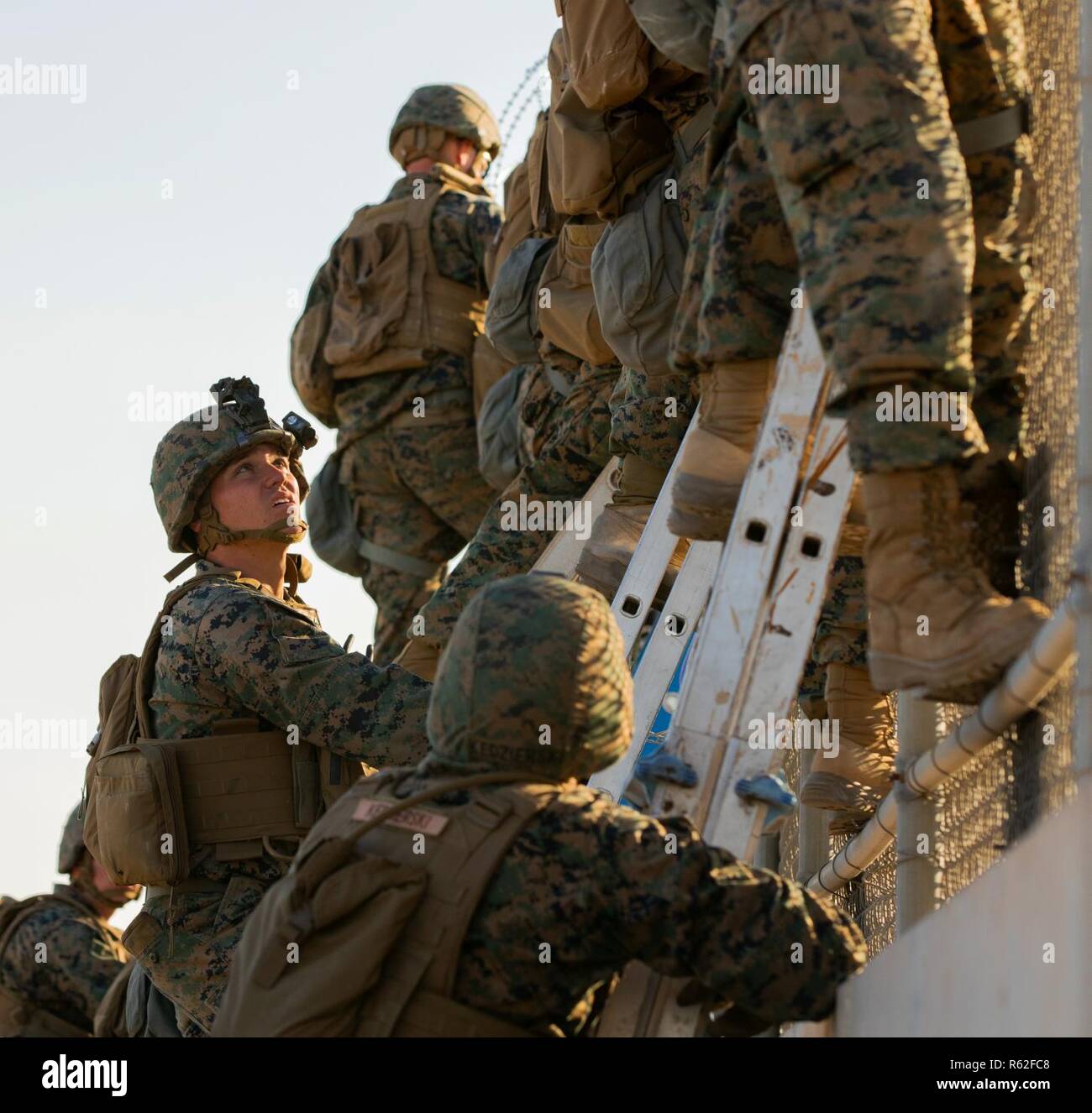 Defensesupporttocivilauthority hi-res stock photography and images - Alamy