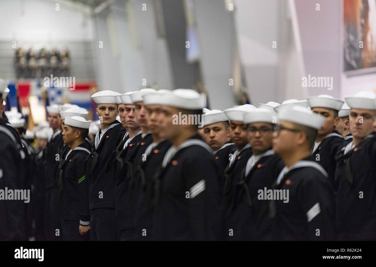 Navy Boot Camp Graduation Stock Photos & Navy Boot Camp Graduation ...