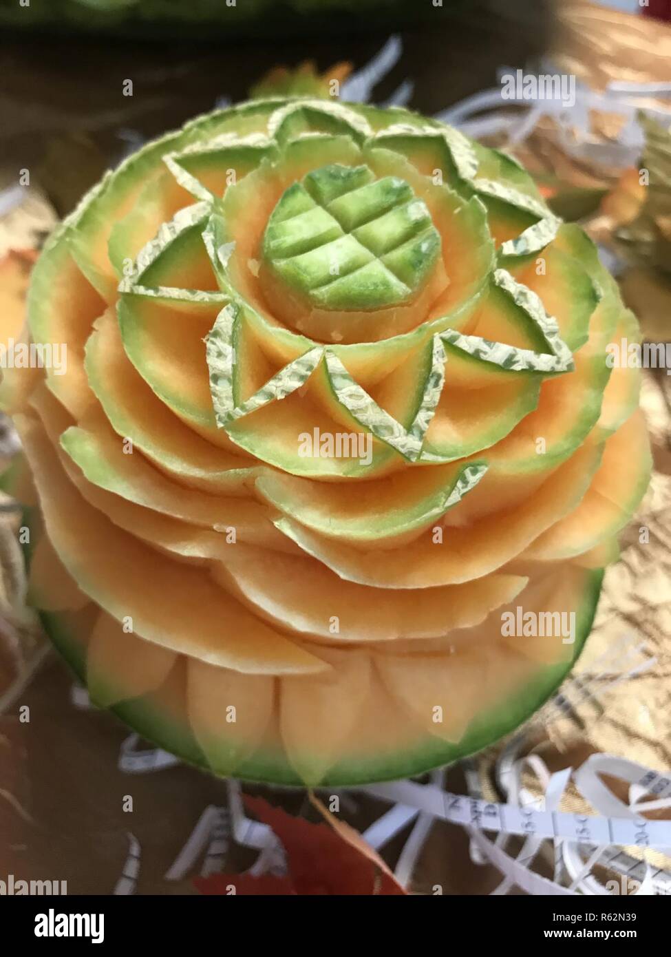 Qatar food hall hi-res stock photography and images - Alamy