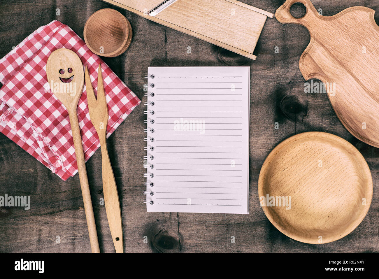 Open plan kitchen concept hi-res stock photography and images - Alamy