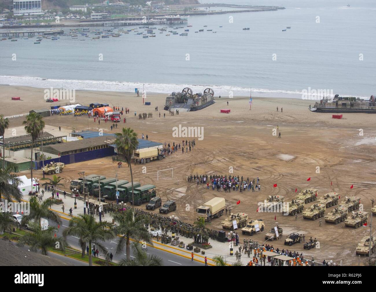 Peruvian naval infantry hi-res stock photography and images - Alamy