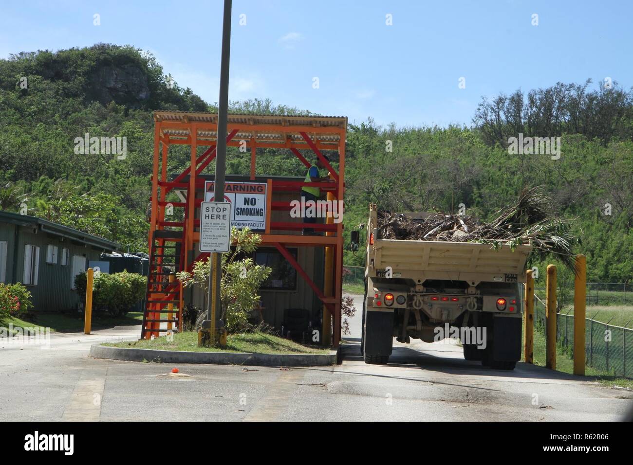 A 9th Mission Support Command, U.S. Army Reserve, military tactical ...