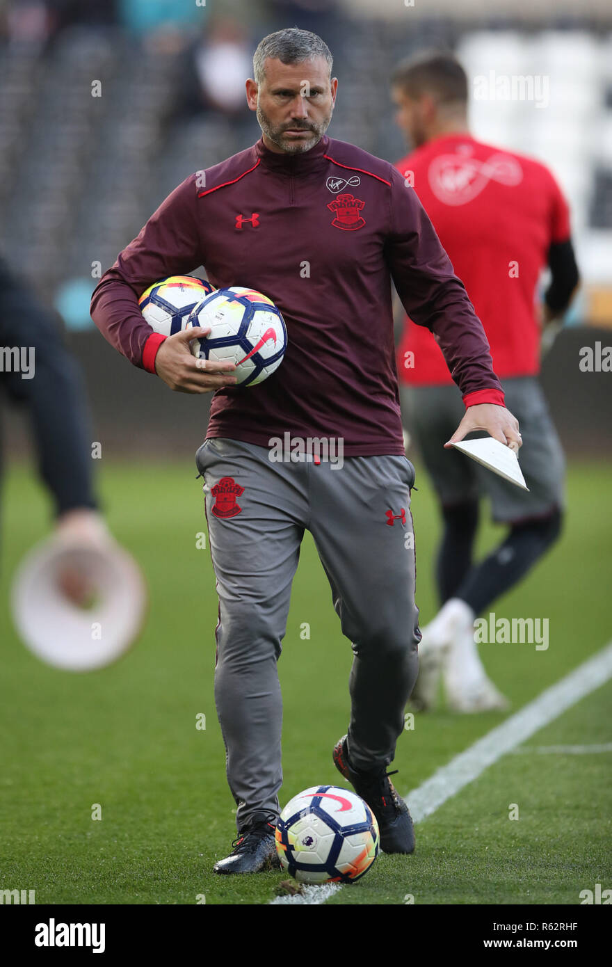 Southampton coach Kelvin Davis during the Premier League match at the ...