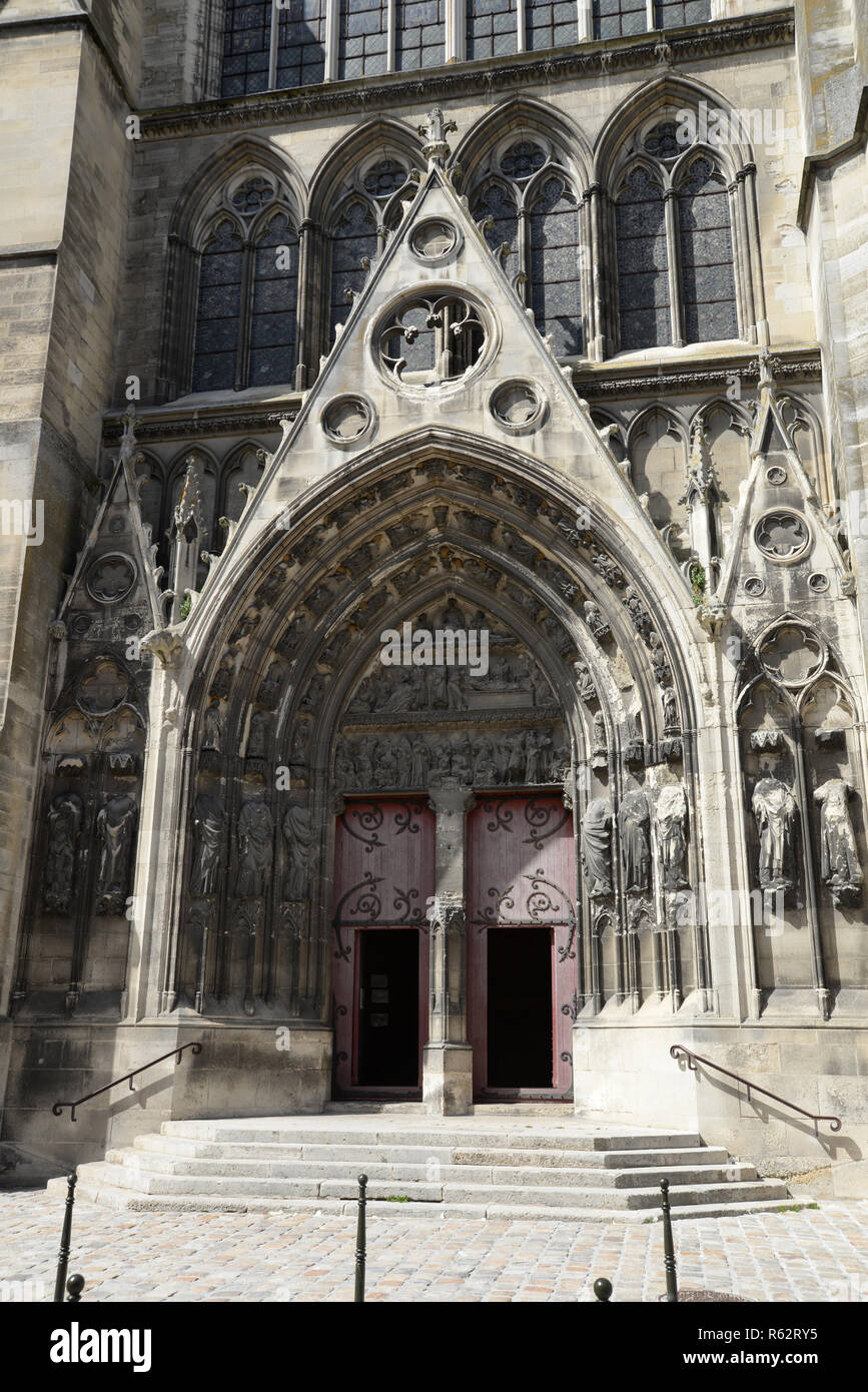 Meaux cathedral hi-res stock photography and images - Alamy