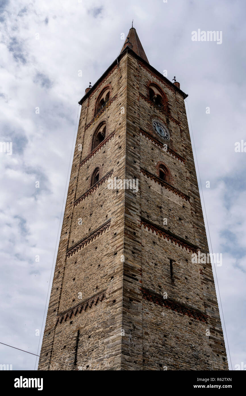 Bagnolo piemonte hi-res stock photography and images - Alamy