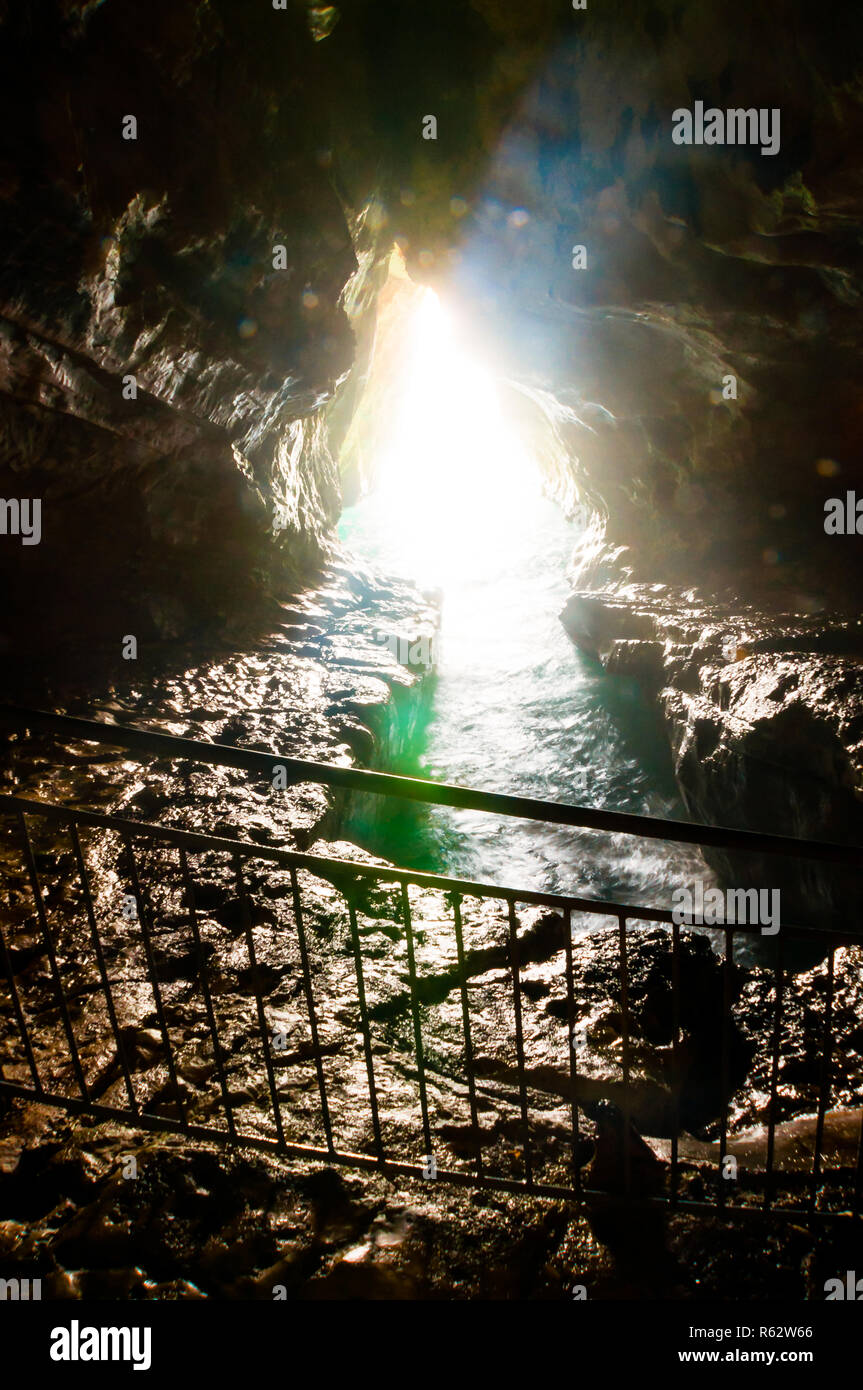 Amazing natural round cave in the Rosh Hanikra National Park Cliffs ...