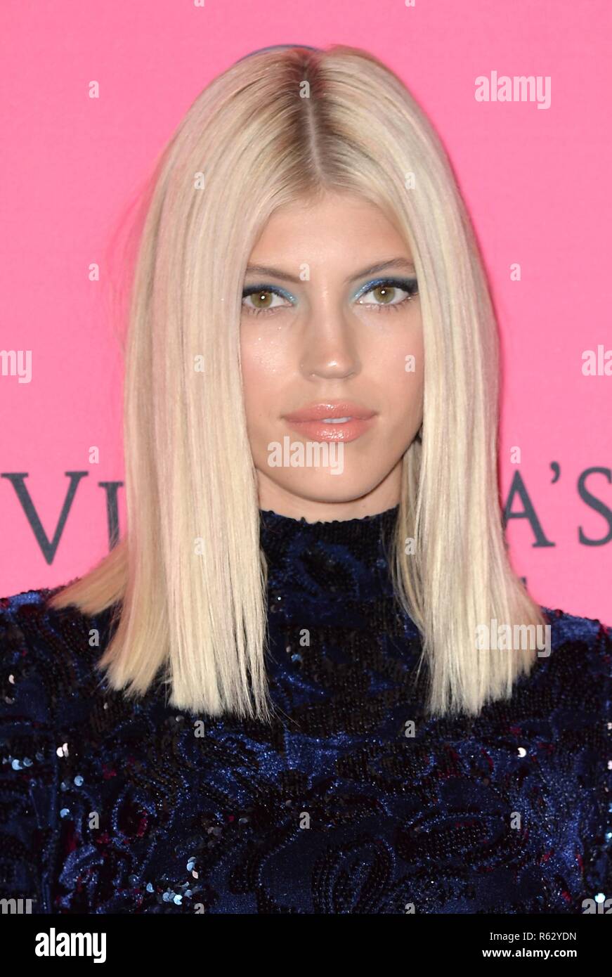 New York, NY, USA. 2nd Dec, 2018. Devon Windsor at arrivals for ...