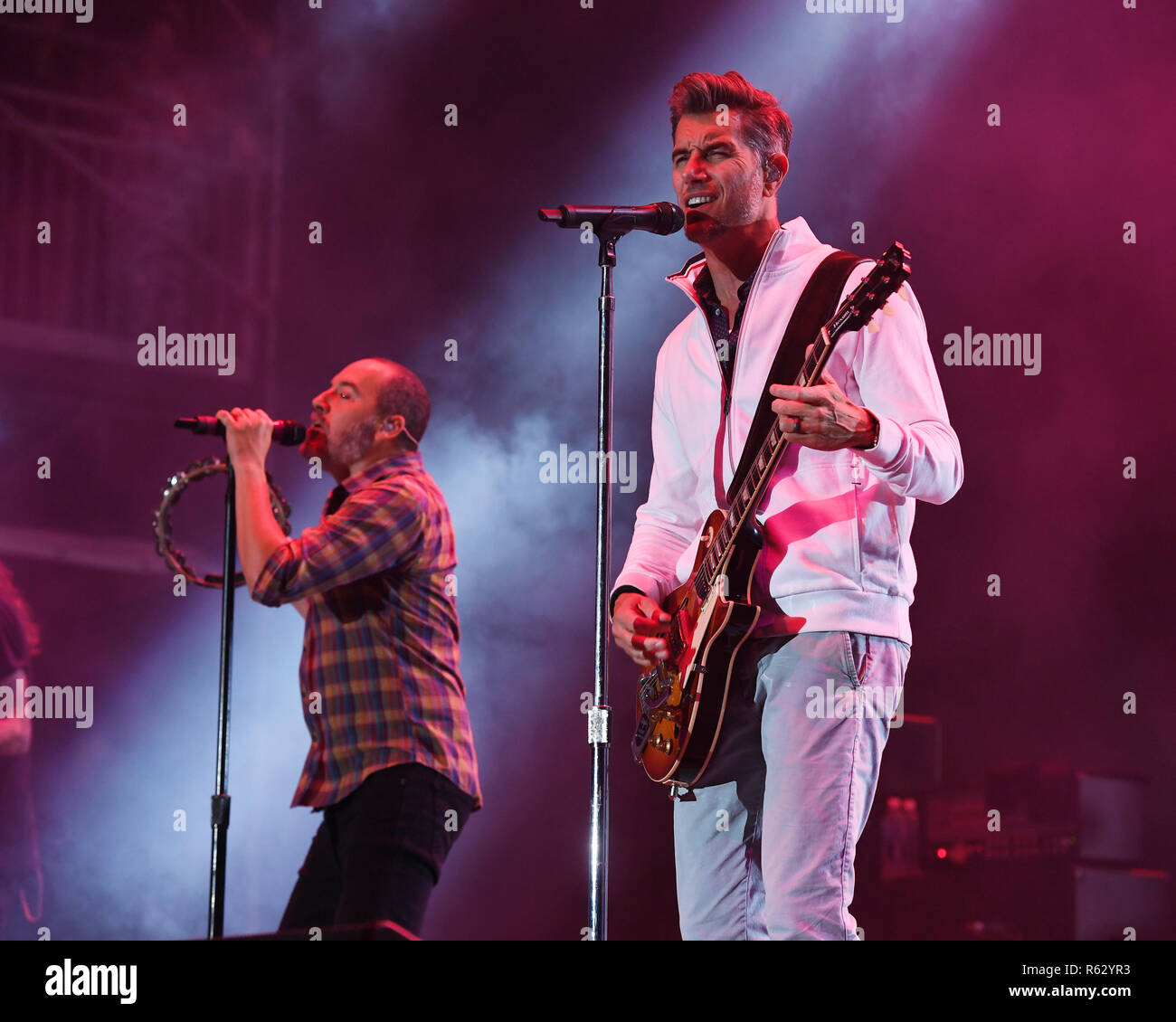 Nick doug hi-res stock photography and images - Alamy