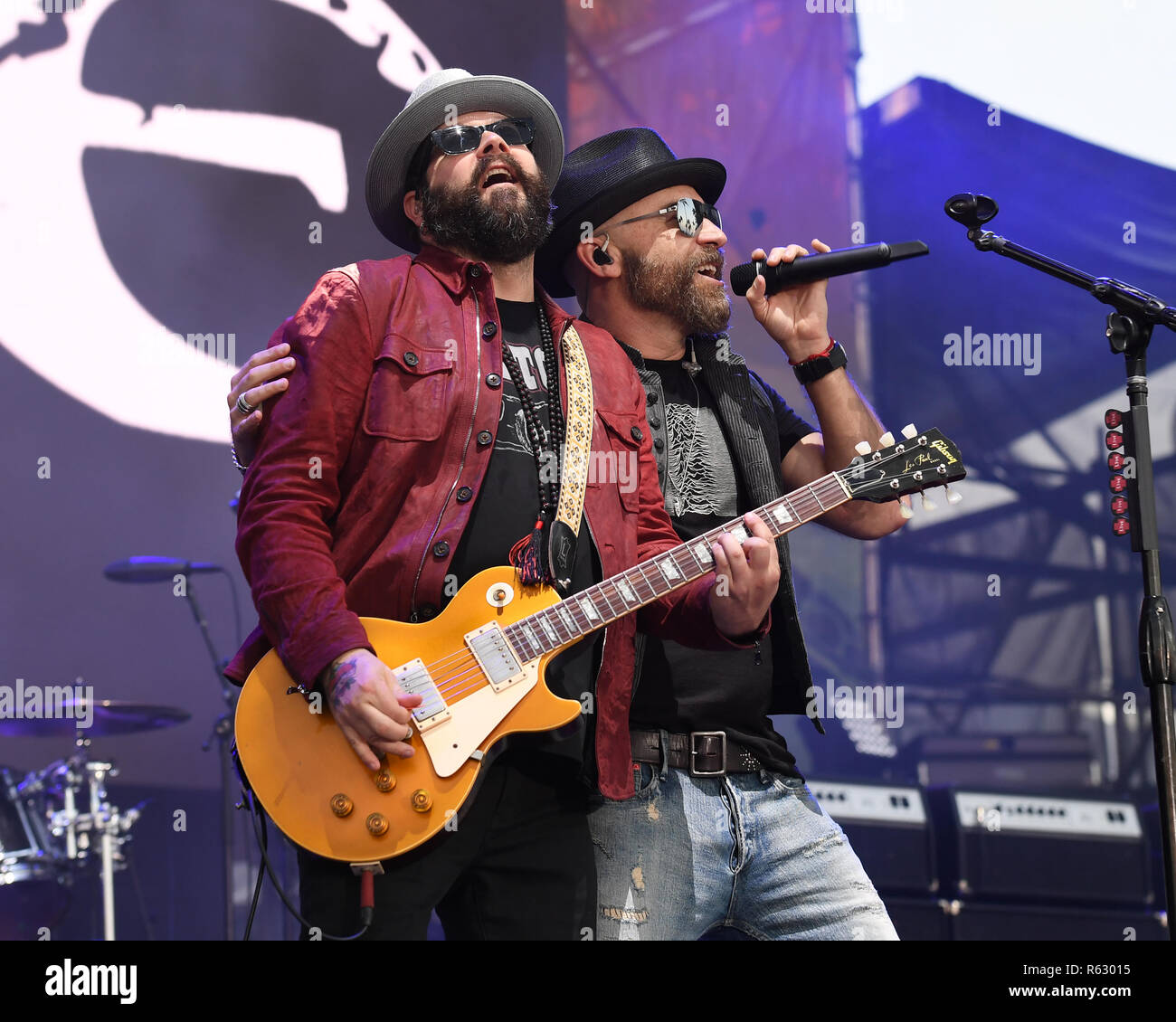 Kowalczyk and chad taylor hi-res stock photography and images - Alamy
