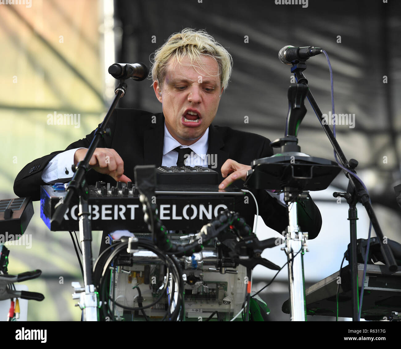 Robert delong hi-res stock photography and images - Alamy