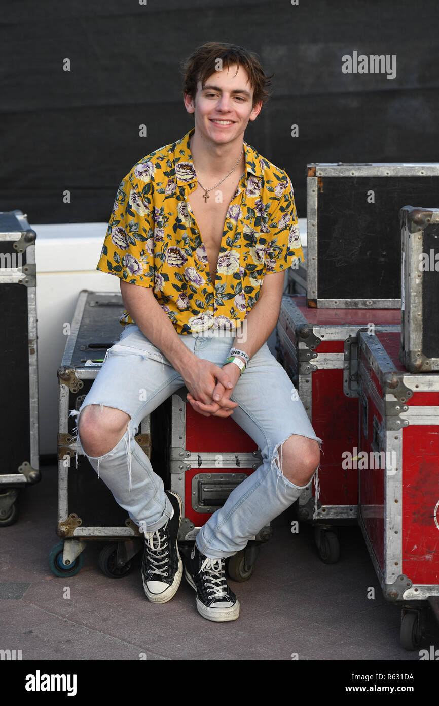 FORT LAUDERDALE FL - DECEMBER 01: Ross Lynch of The Driver Era poses ...