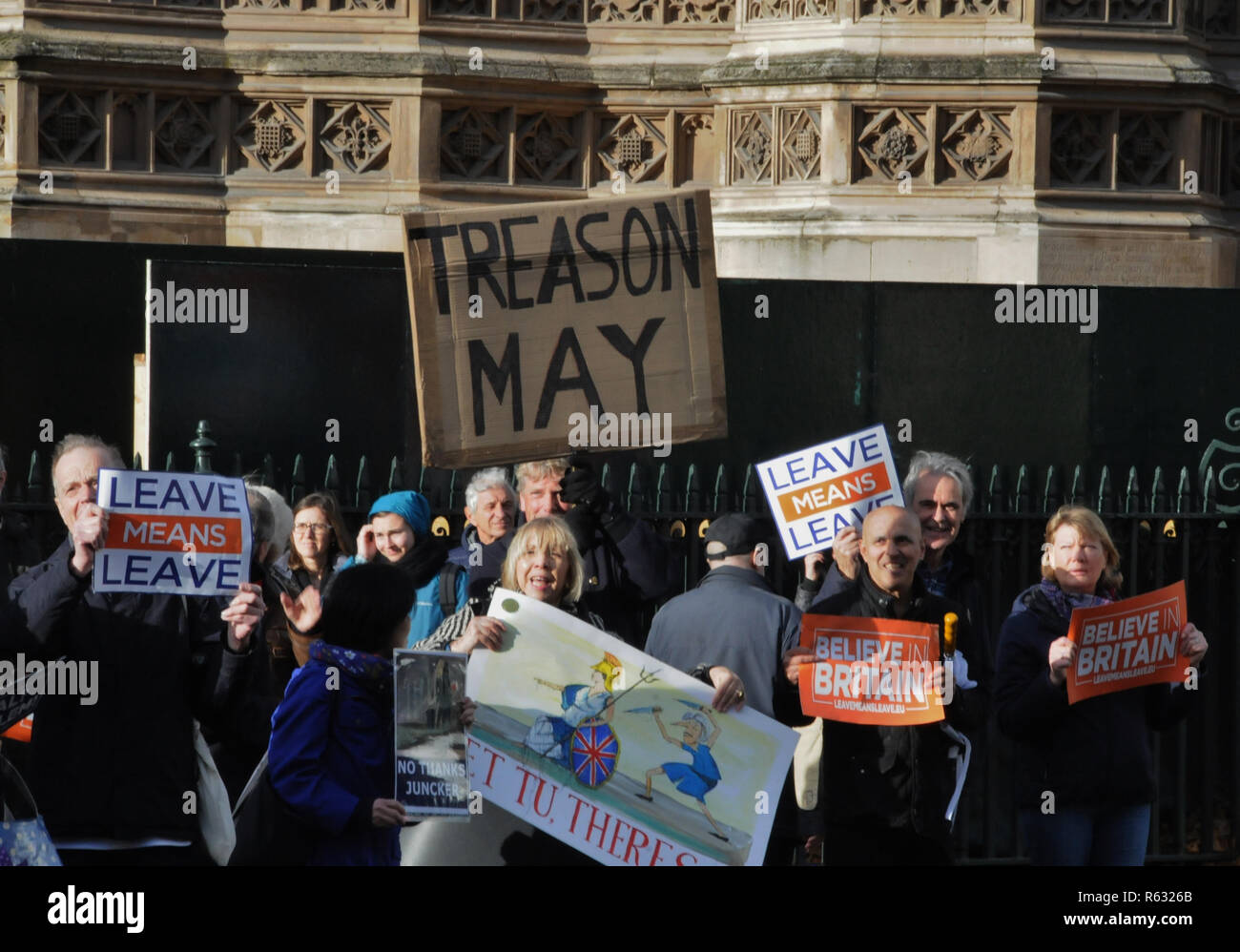 Rally angry voters hi-res stock photography and images - Alamy