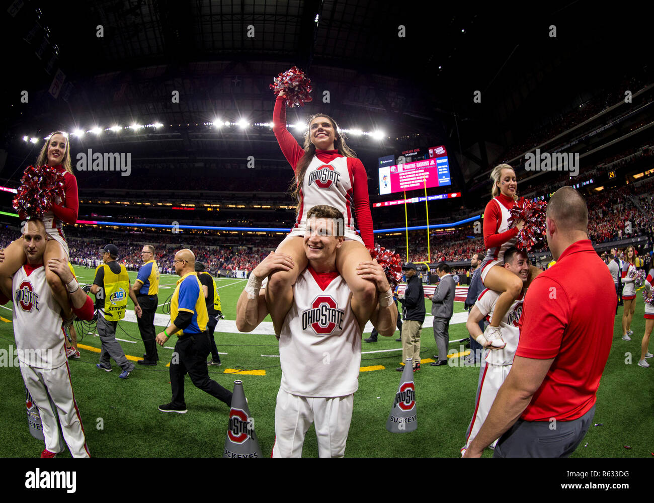 Indianapolis, Indiana, USA. 02nd Dec, 2018. Ohio State cheerleaders perform during NCAA Football ...