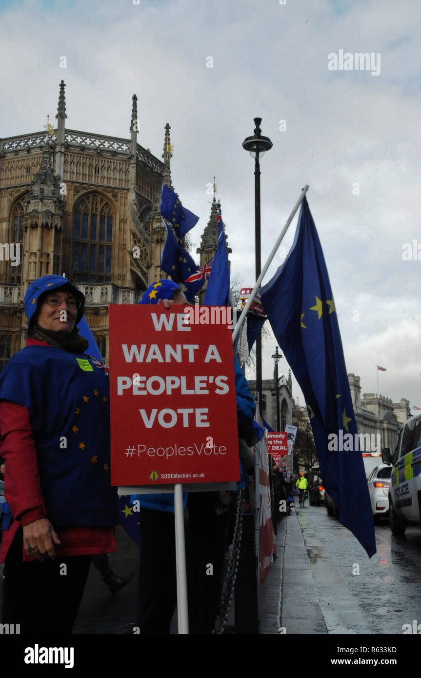 London, UK. 3rd December, 2018. Pro-EU supporters launch a counter ...