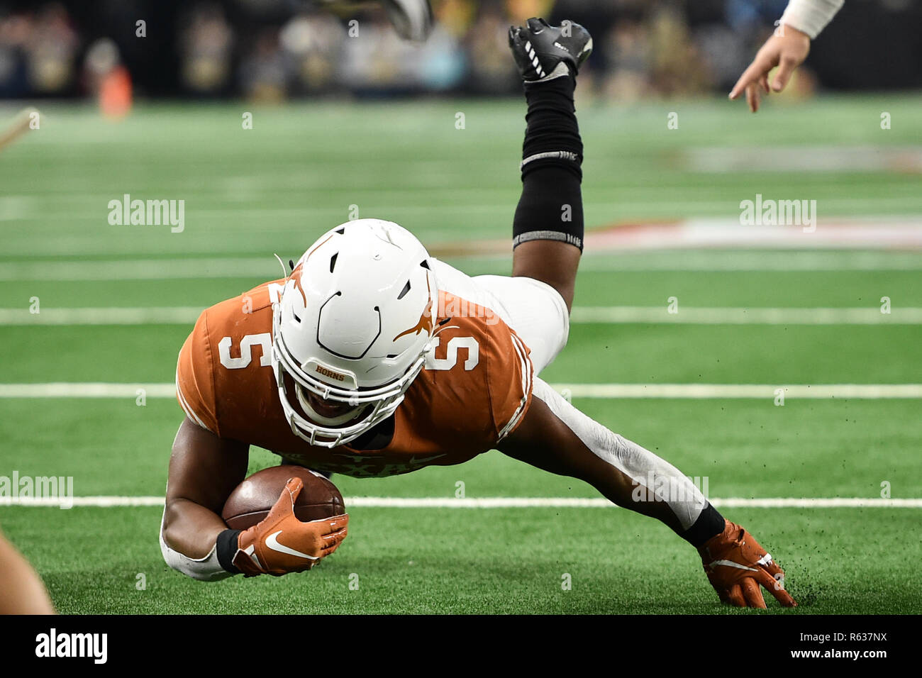 1st 5 of 12 jpg hi-res stock photography and images - Alamy