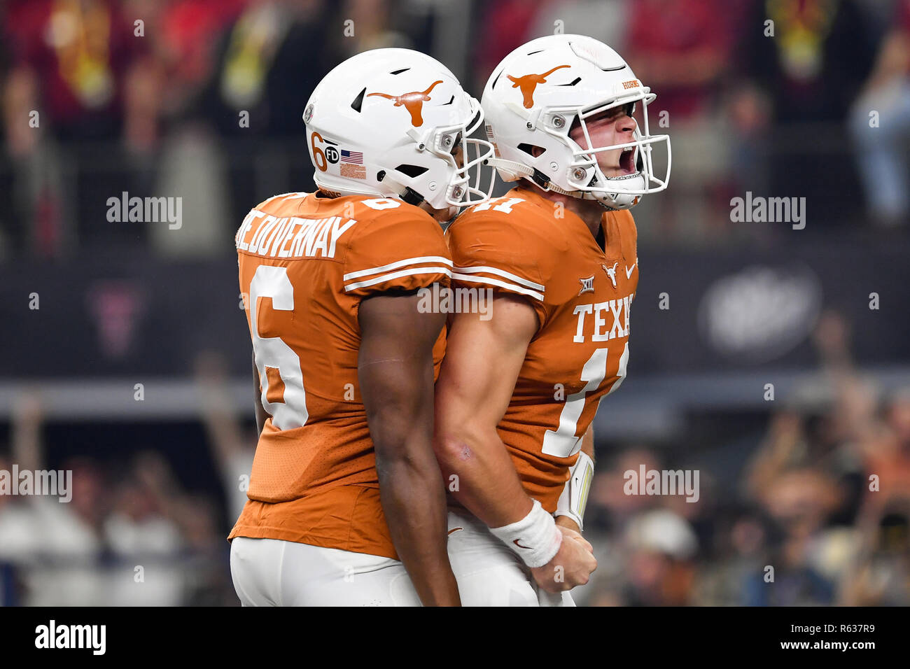 Arlington, Texas, USA. 1st Dec, 2018. Texas Longhorns quarterback Sam ...