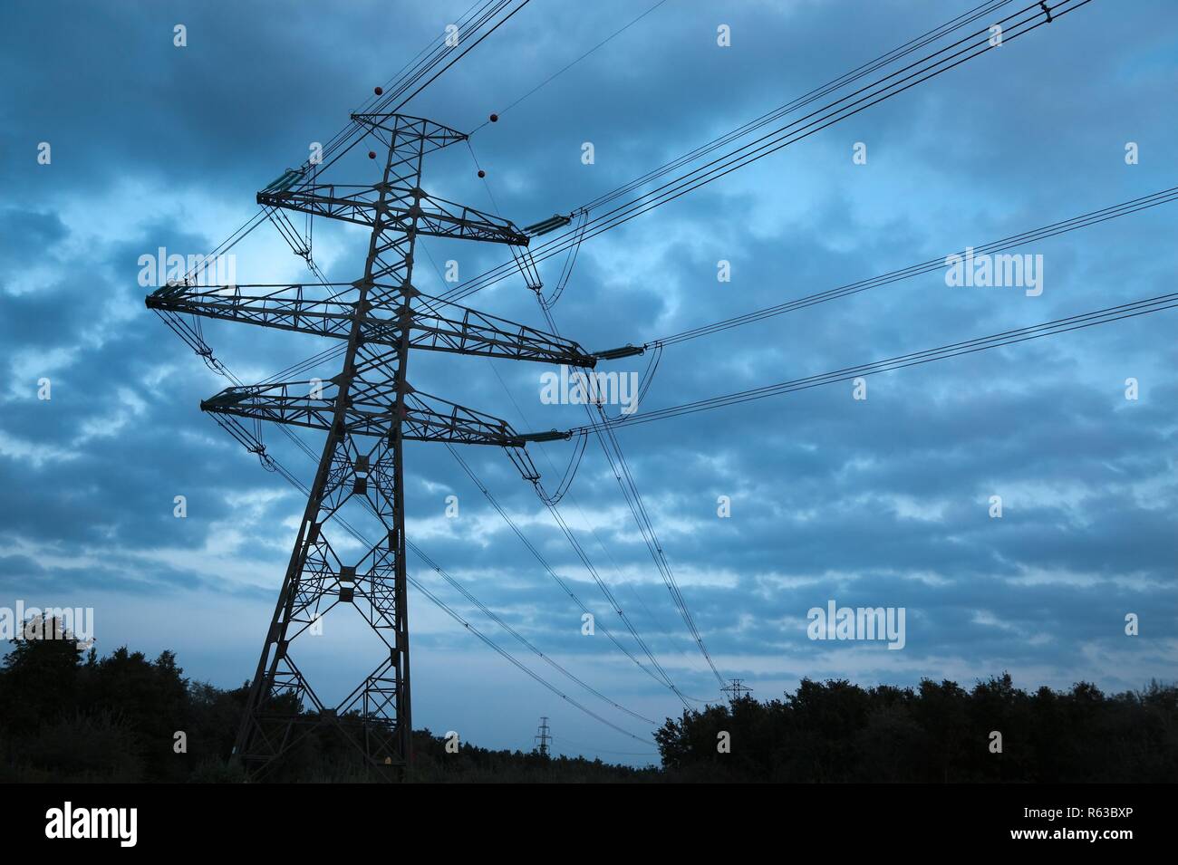 Electric line high voltage Stock Photo - Alamy
