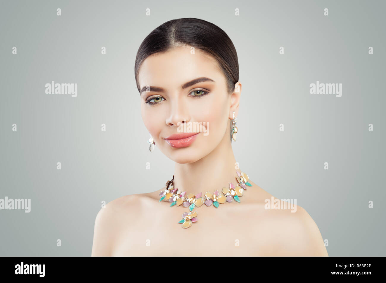 Beauty portrait with earrings hi-res stock photography and images - Alamy