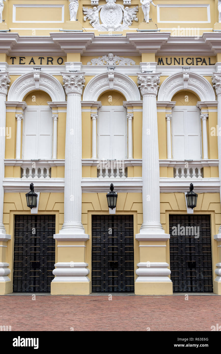Teatro municipal cali hi-res stock photography and images - Alamy