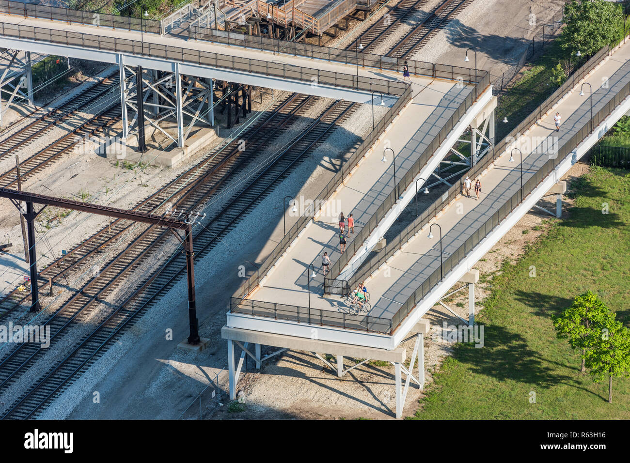 Aerial view of Metra train tracks Stock Photo - Alamy