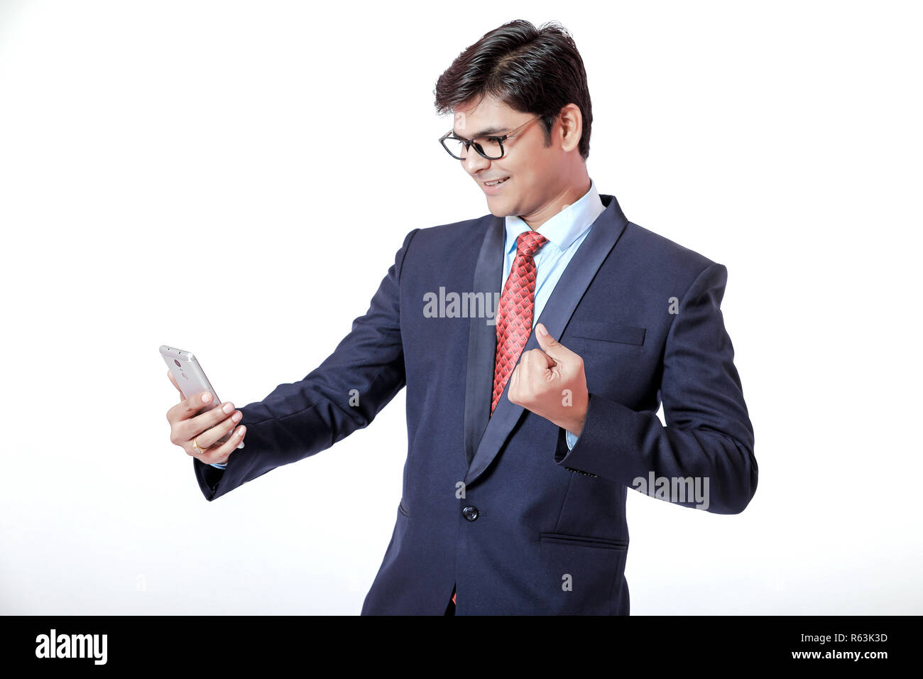 Mobile in hand hi-res stock photography and images - Alamy