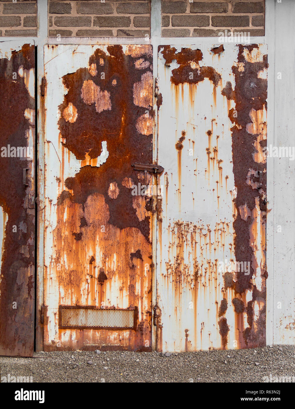 old corroded door Stock Photo - Alamy