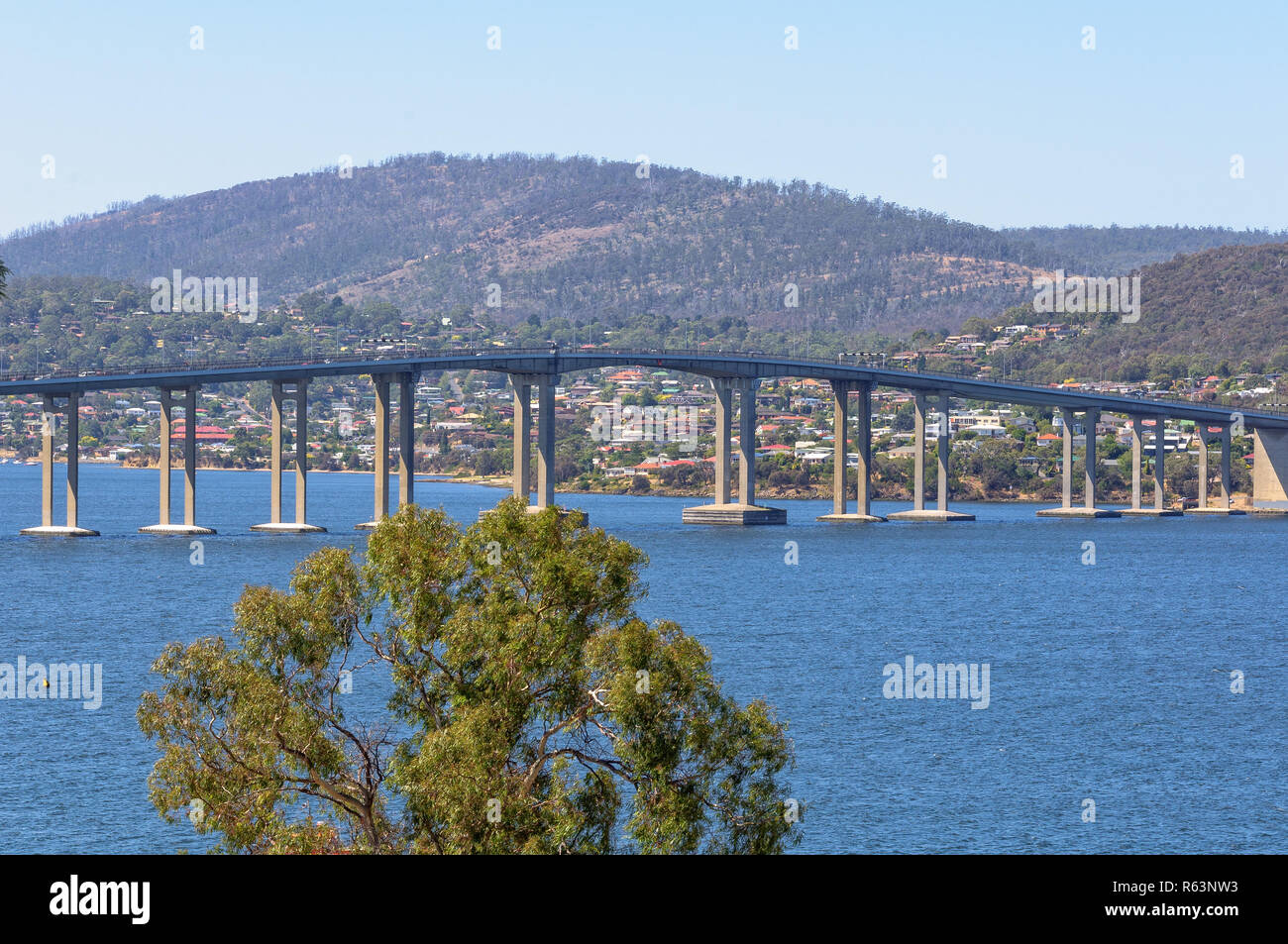 Bridge river derwent tasmania australia High Resolution Stock ...