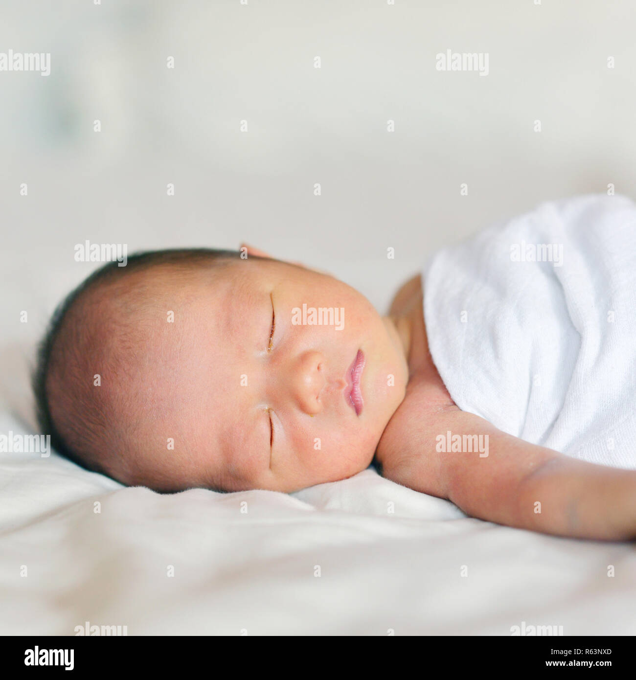 Baby preterm birth hi-res stock photography and images - Alamy