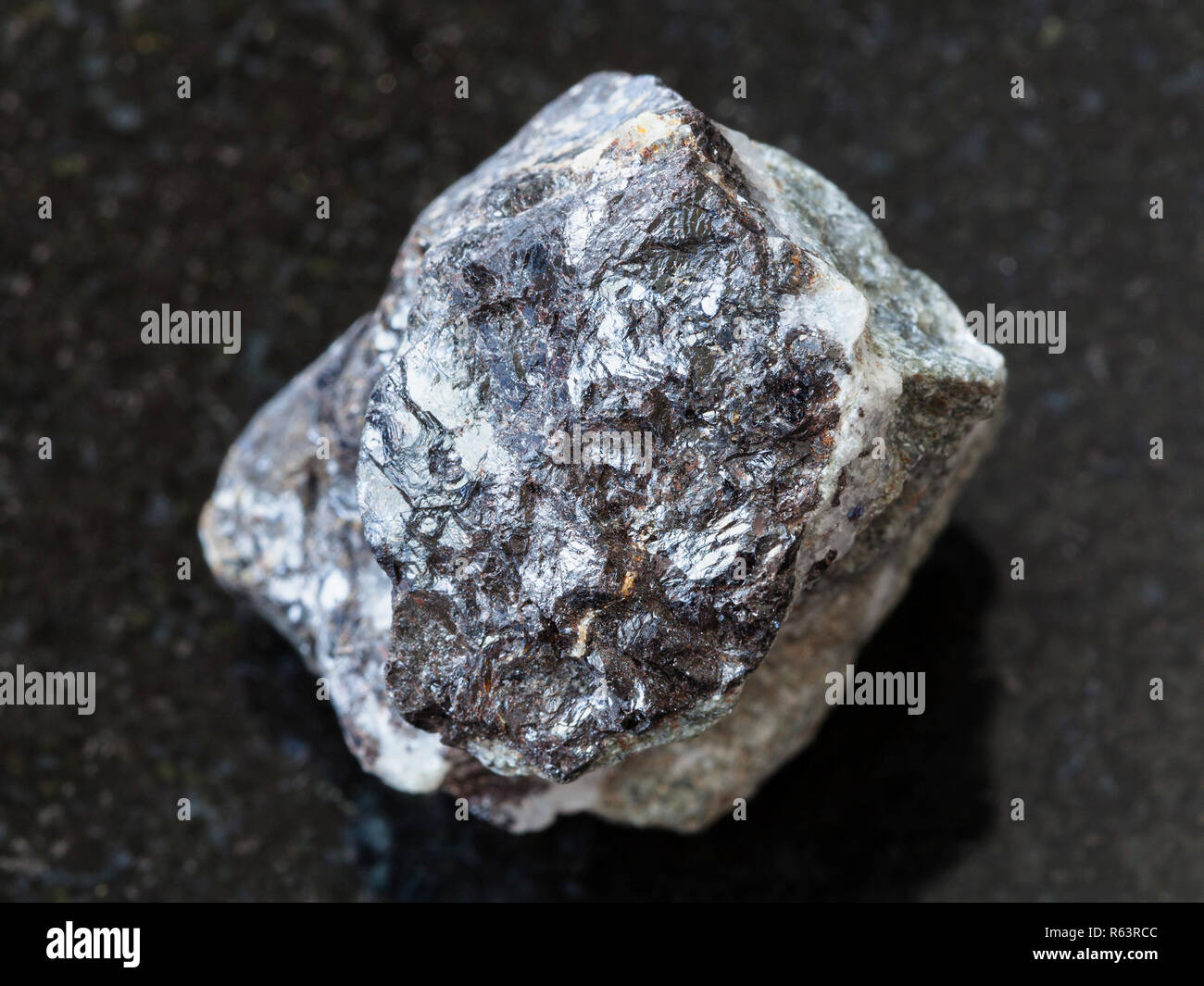Sphalerite rock sample hi-res stock photography and images - Alamy