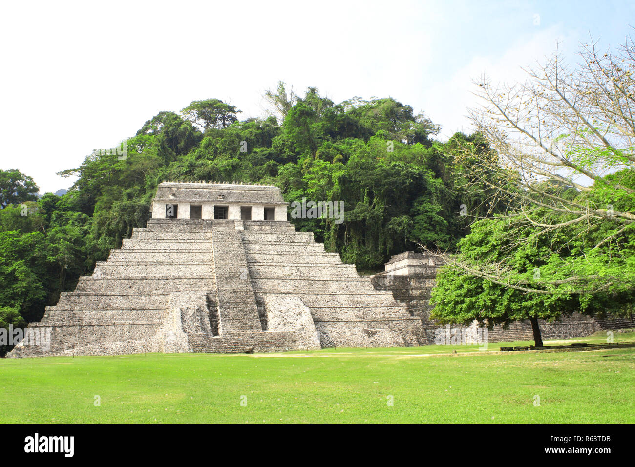 Temple of the Inscriptions - mesoamerican stepped pyramid structure at ...