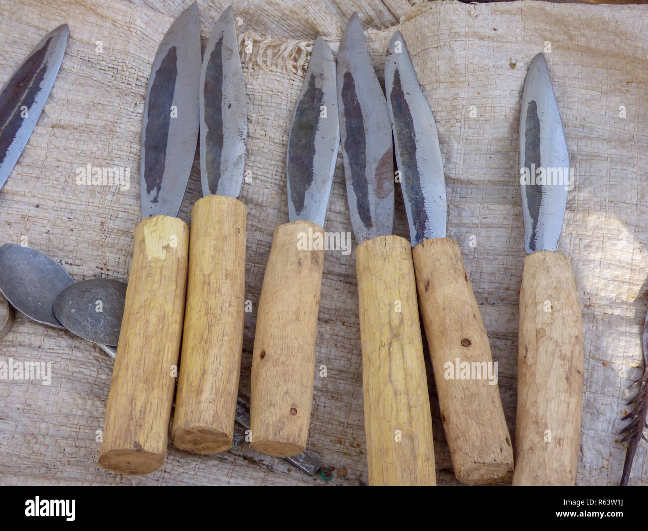 African traditional tools hi-res stock photography and images - Alamy