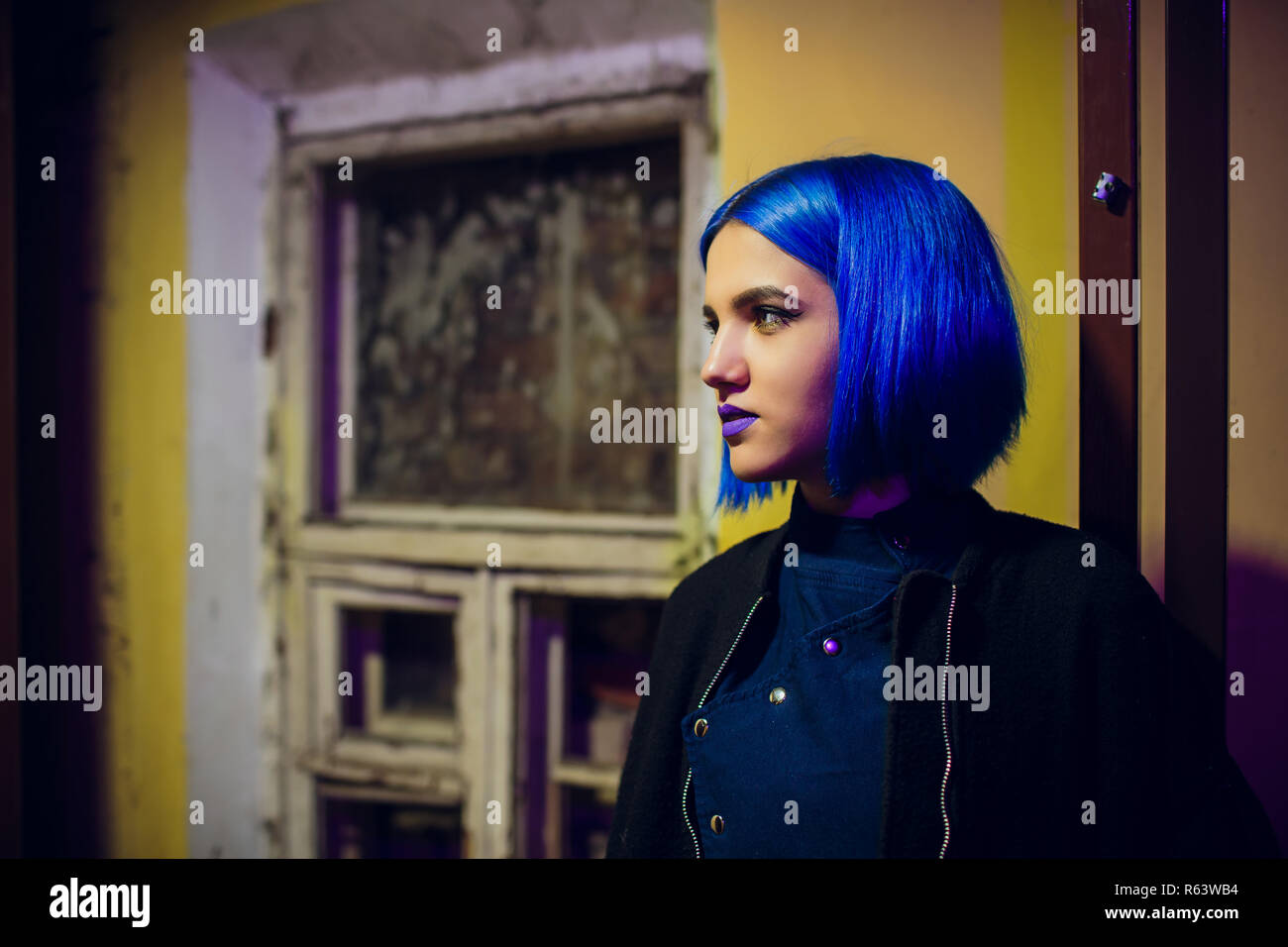 Portrait beautiful girl with blue hair Stock Photo - Alamy