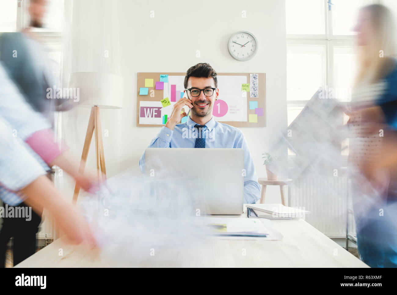 Motion office work interior hi-res stock photography and images - Alamy
