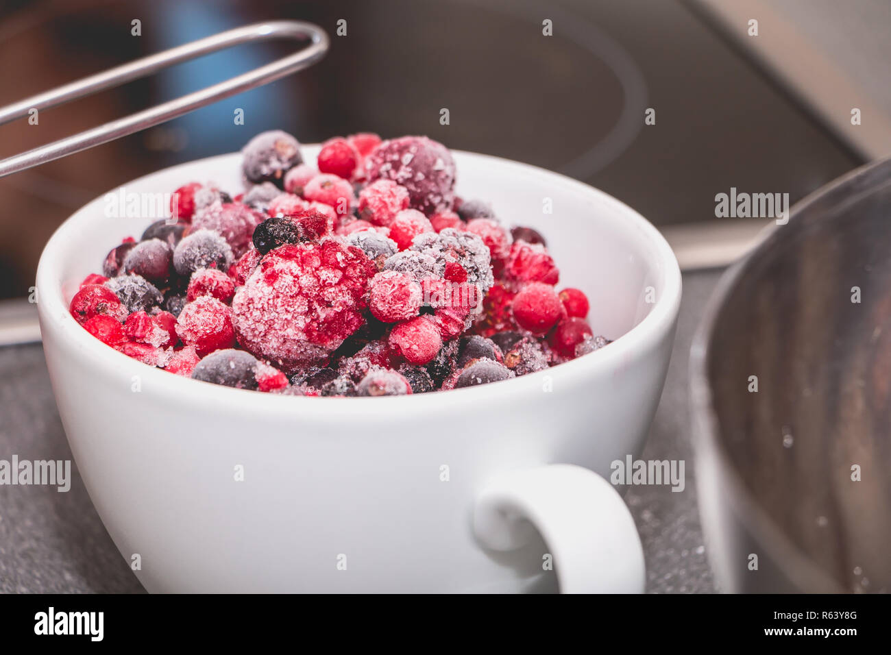 Deep blue fruits peeking hi-res stock photography and images - Alamy