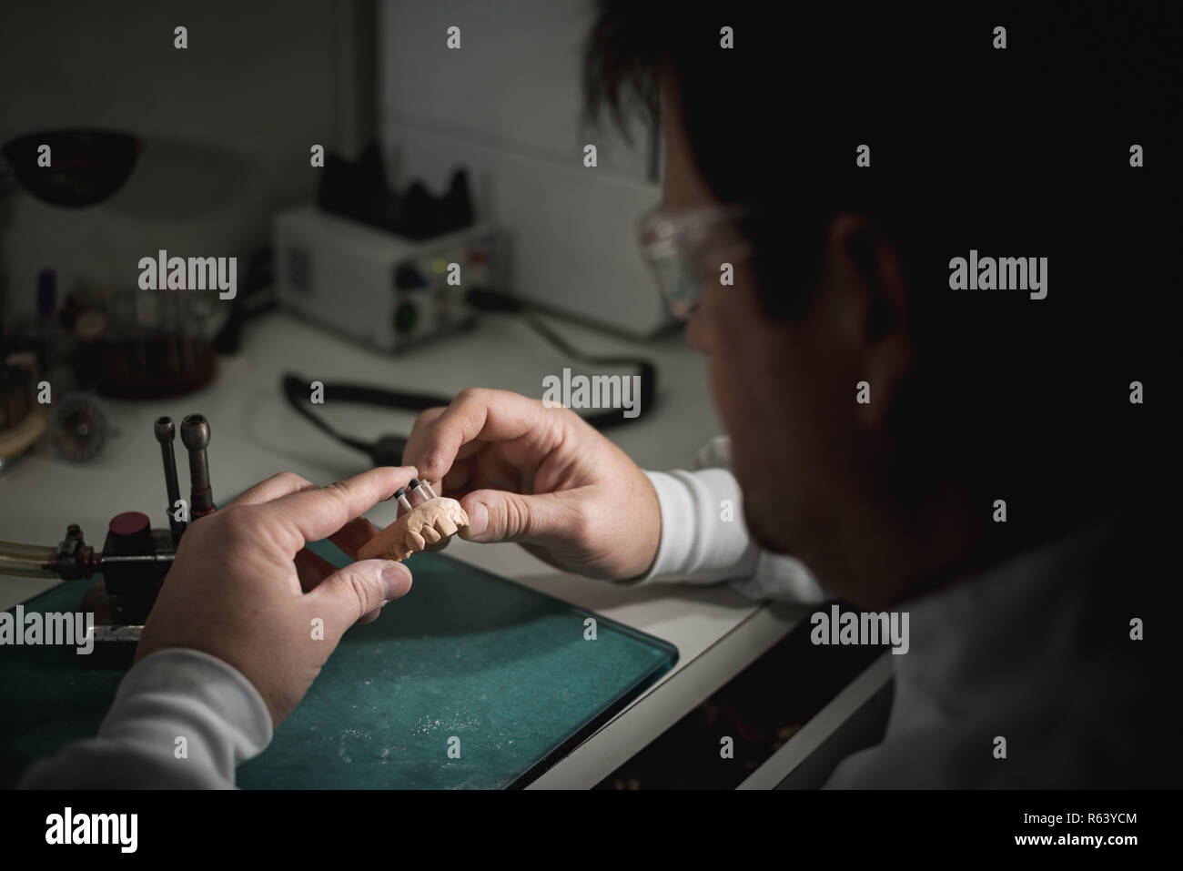 Dental arch hi-res stock photography and images - Alamy