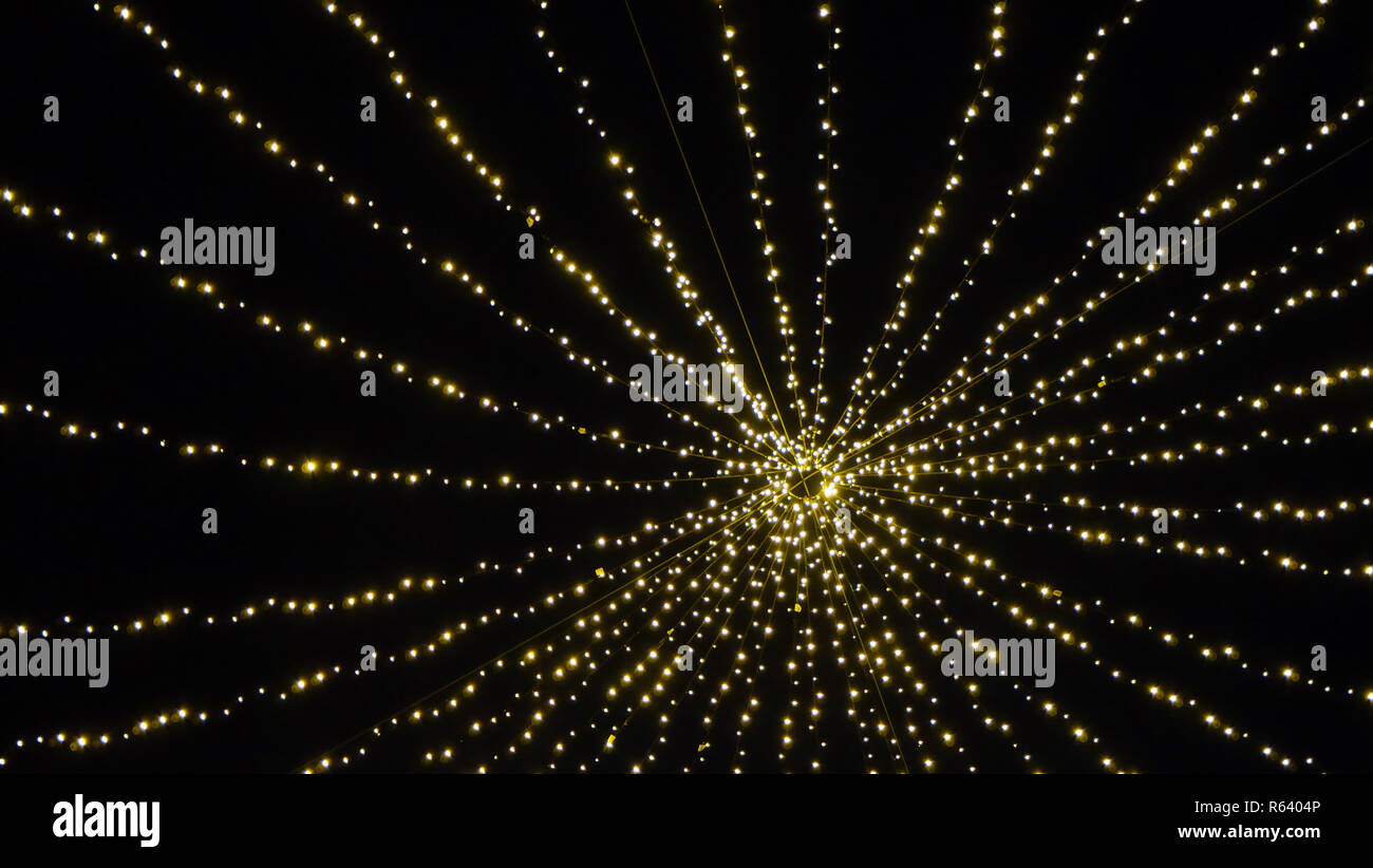 Light strings hi-res stock photography and images - Alamy