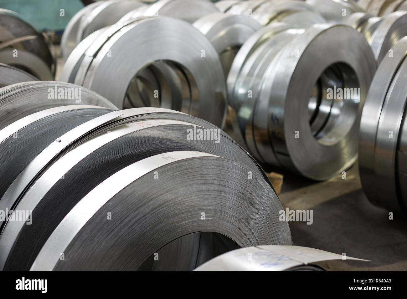 Bending sheet metal hi-res stock photography and images - Alamy