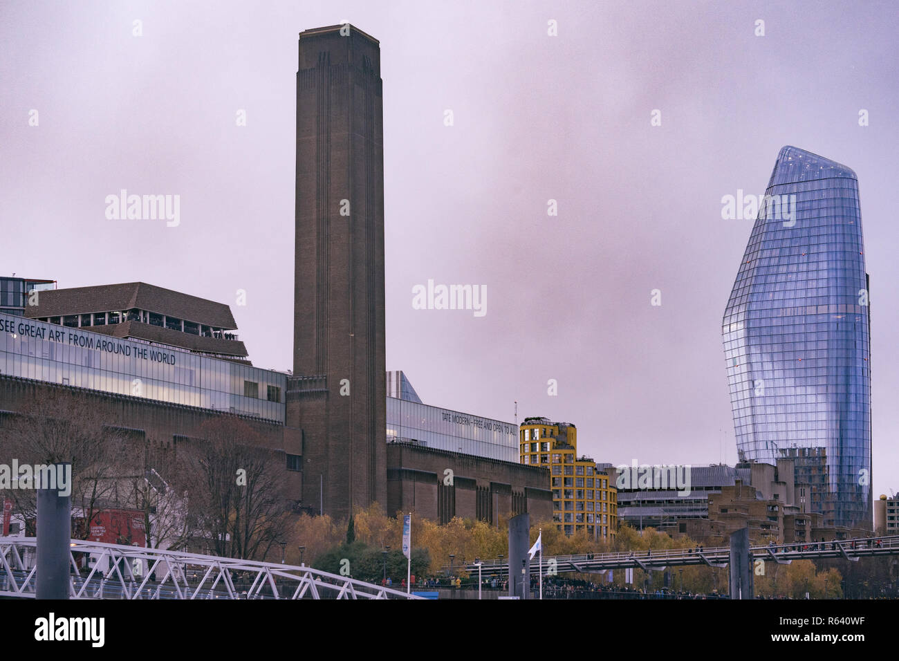 The Tate Modern building with the One Blackfriars building in the ...