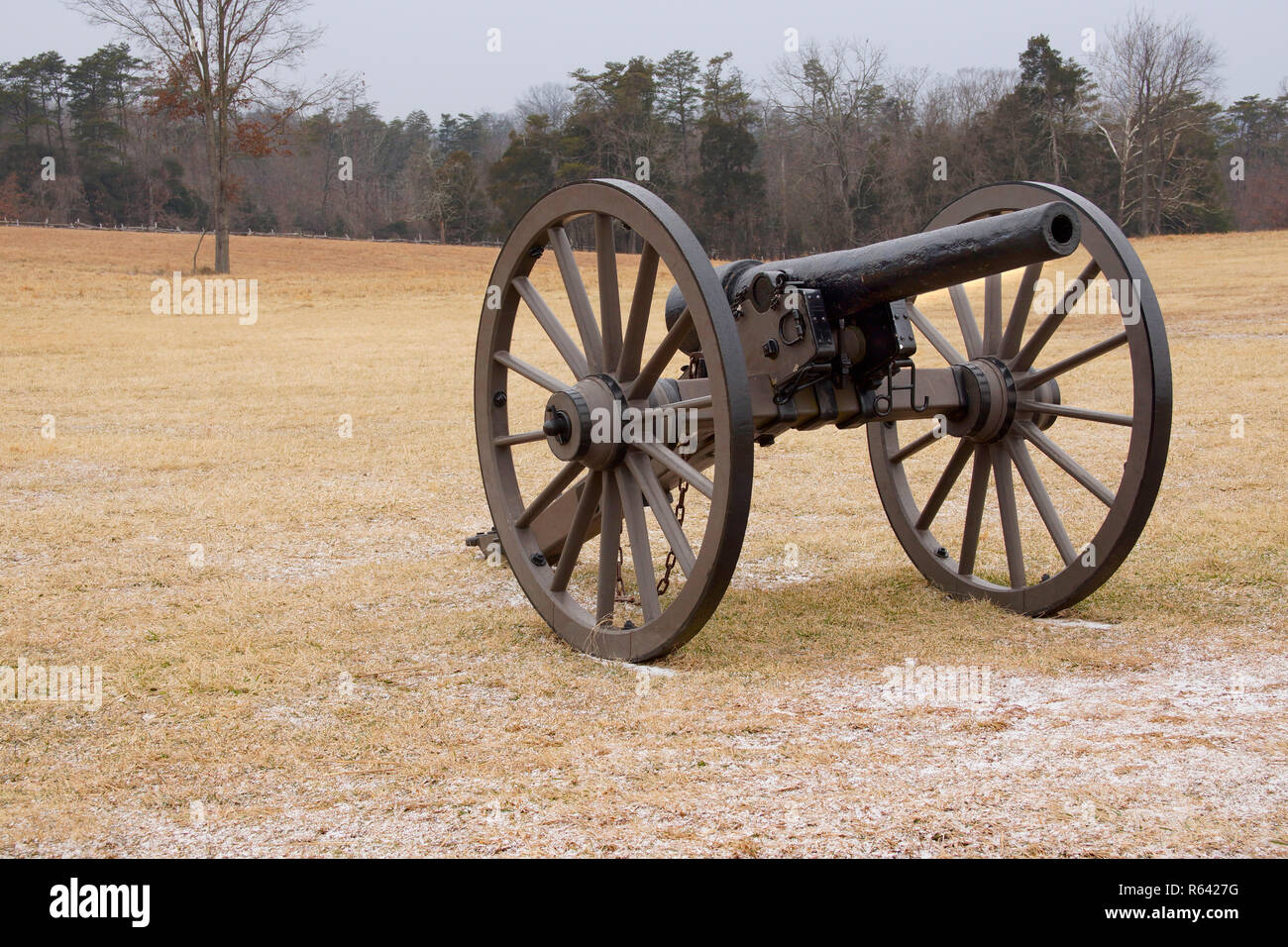 Bull Run Cannon in Field Stock Photo - Alamy