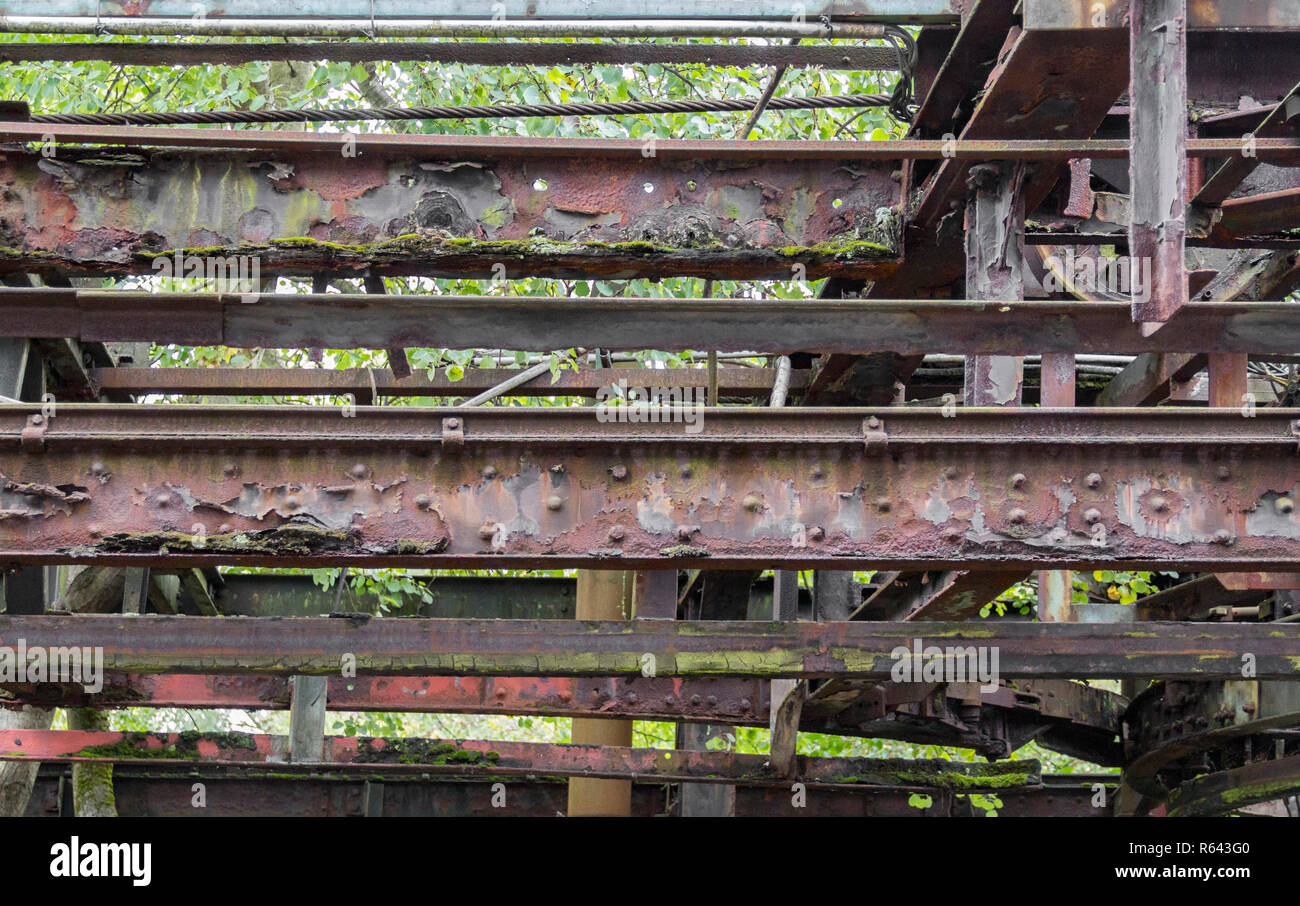rusty steel girder detail Stock Photo - Alamy