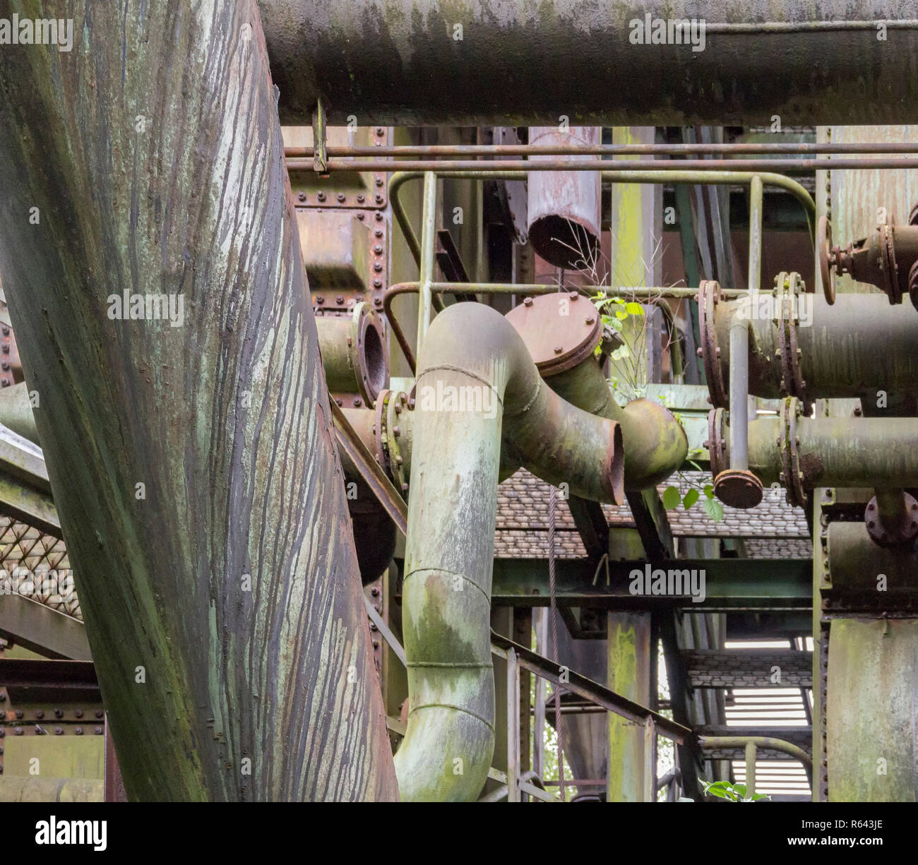 rundown industrial scenery Stock Photo - Alamy