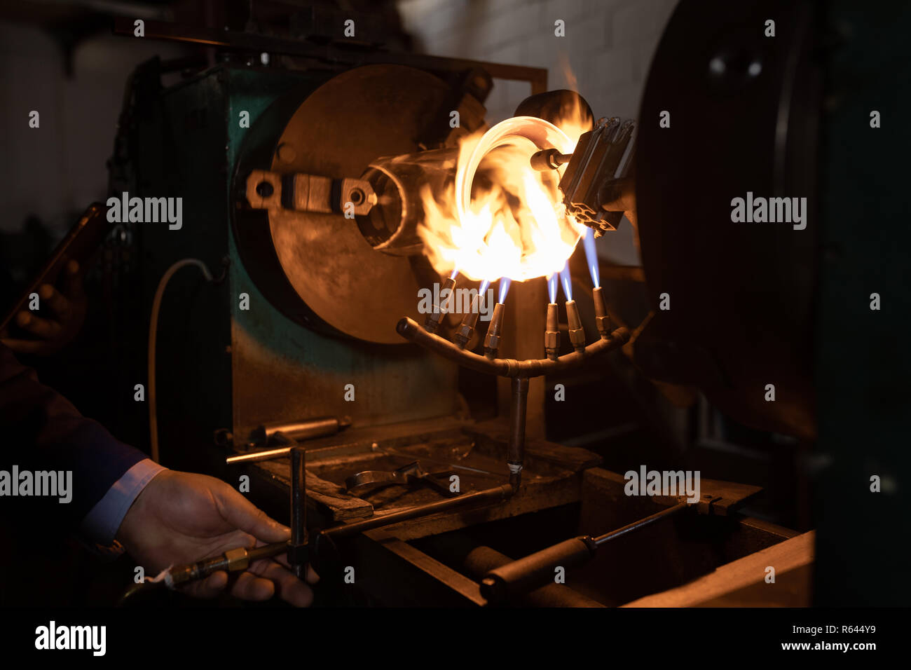 Flame working hi-res stock photography and images - Alamy
