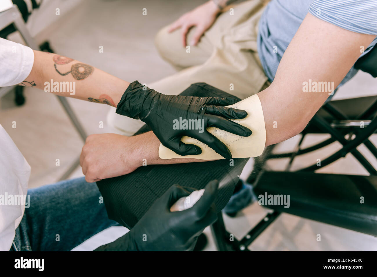 Attach sticker hi-res stock photography and images - Alamy